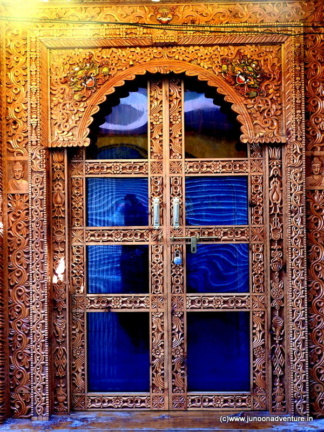 The Gates of Kinnaur - A Unique Culture Carved into Wooden Doorways ...